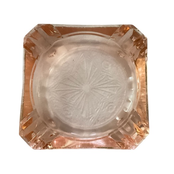 Jeanette Glass | Art | Vintage Jeannette Glass Adam Pink Ashtray ...